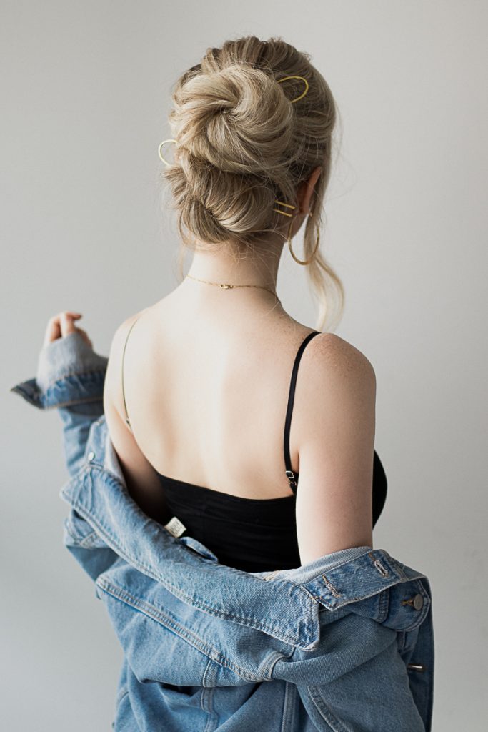 '90S INSPIRED UPDO HAIR TUTORIAL - Alex Gaboury