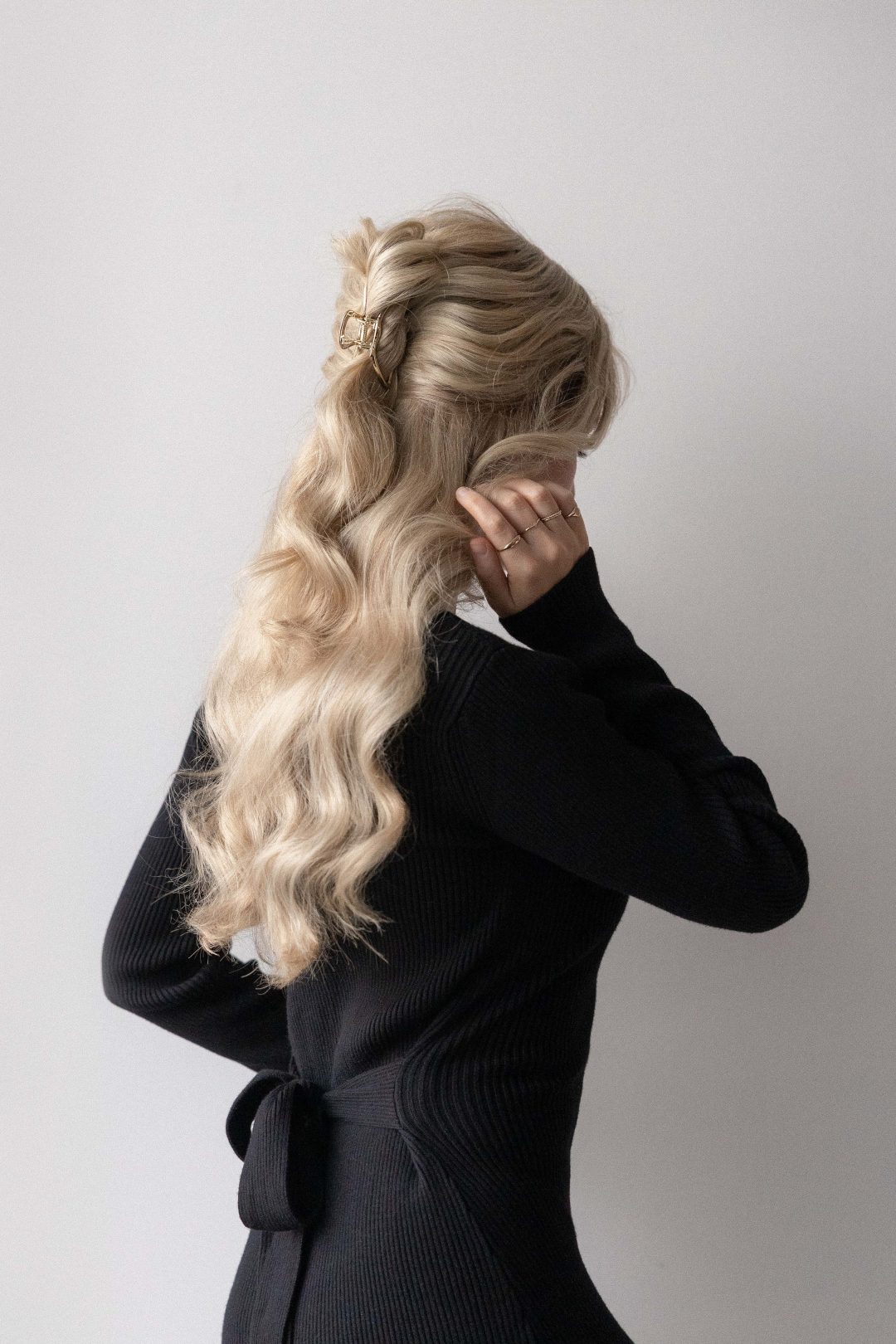 3 EASY CLAW CLIP HAIRSTYLES 🤎 - Alex Gaboury