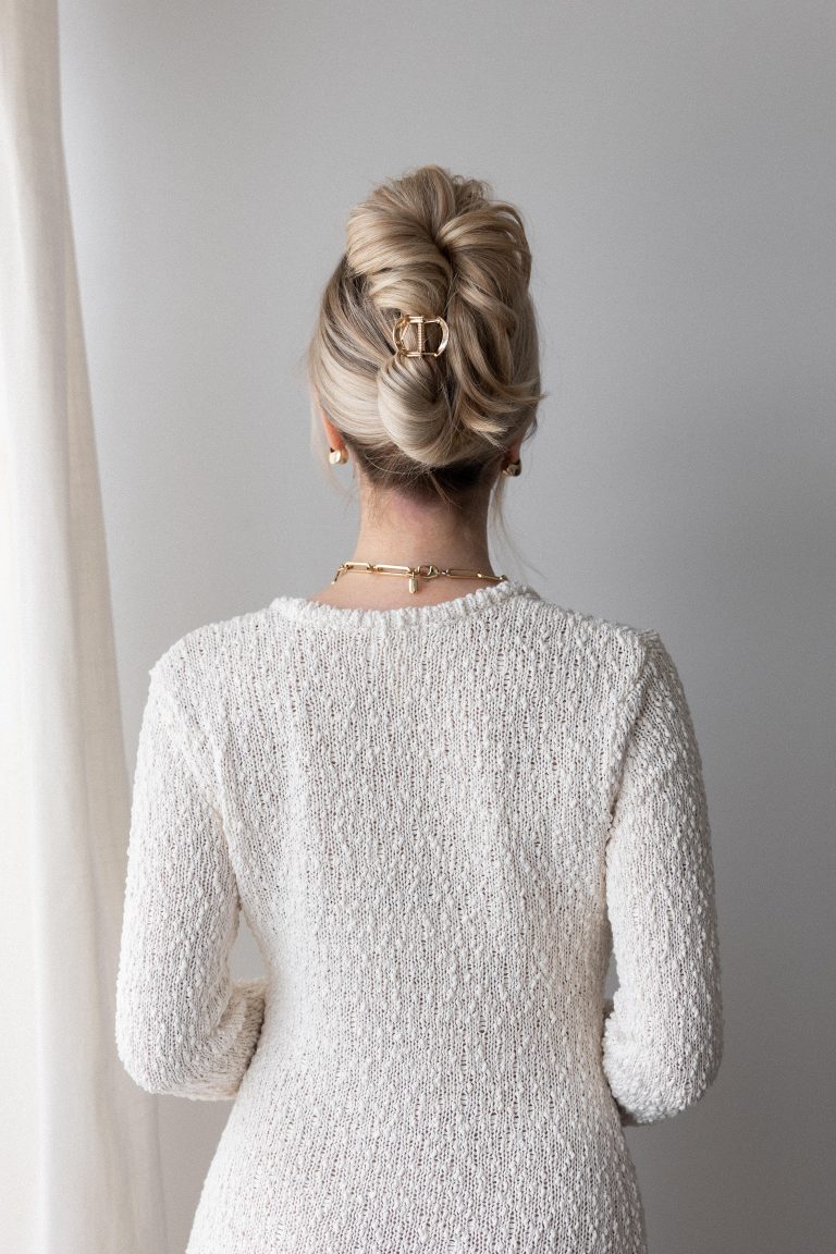 How to Easy Claw Clip Hairstyle - Long Hair and Medium Alex Gaboury